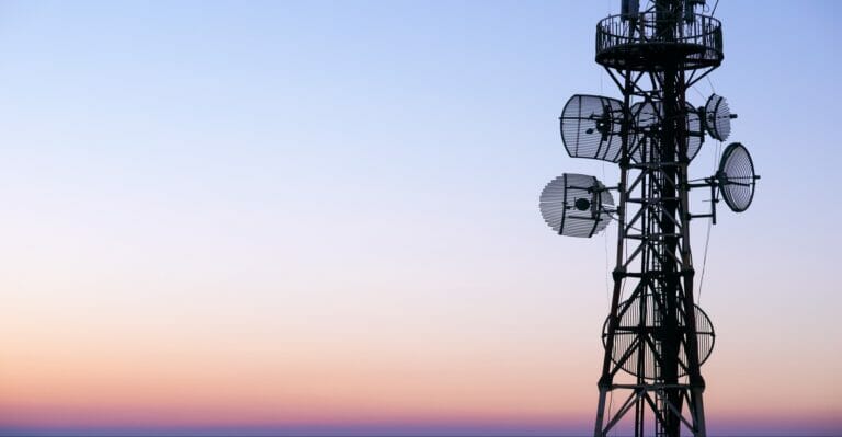 Network Cabling, Security, A/V, Wireless Technology - Team LINX